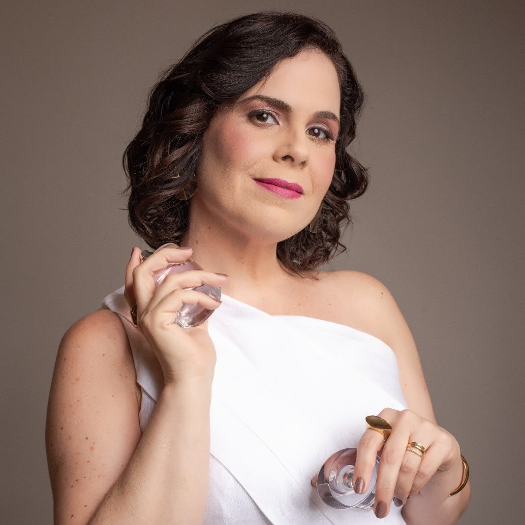 Raquel Gomes | Essência e estilo – ACM – Associação Cearense de Magistrados